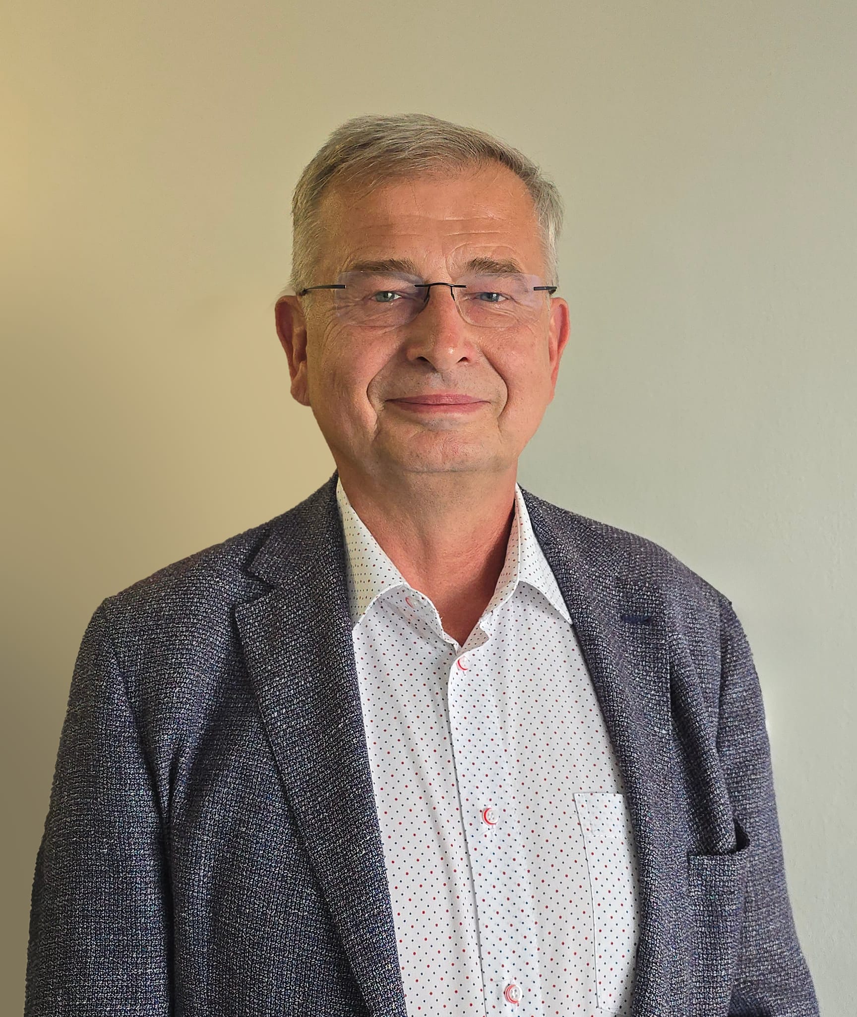 Životopis - MUDr. Zdeněk Mrozek, Ph.D.